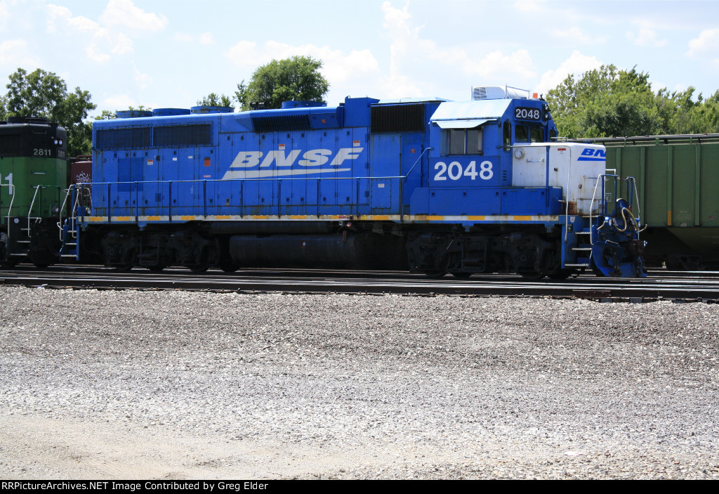 BNSF 2048